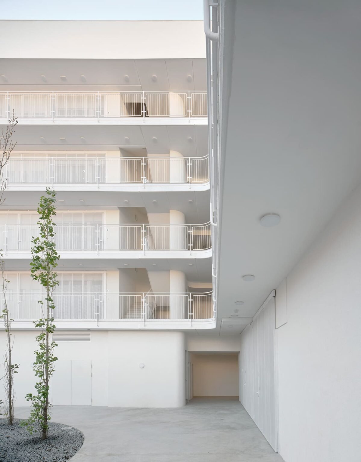 22 Viviendas sociales | AV 62 Arquitectos+ Calderon-Folch Studio ...